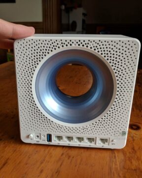 ASUS Blue Cave Review: A Cool Wi-Fi 5 Hole | Dong Knows Tech