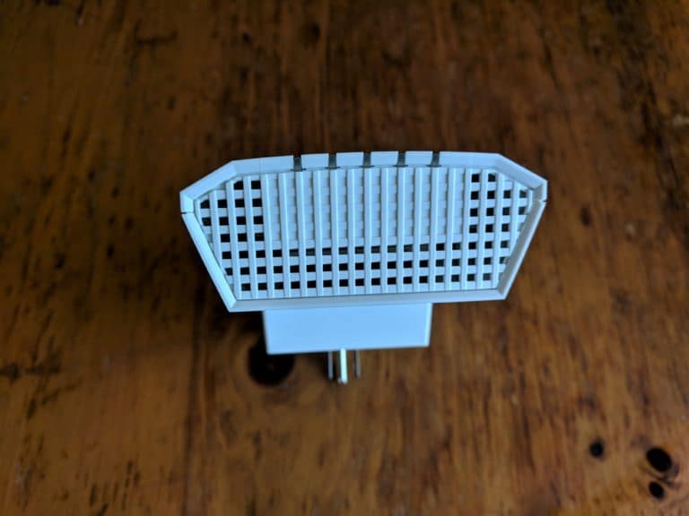 NETGEAR EX7500 Review: Mesh (Kinda) Made Easy | Dong Knows Tech