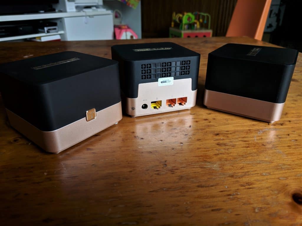 TOTOLINK T10 Review: A Modestly Valuable Wi-Fi System | Dong Knows Tech