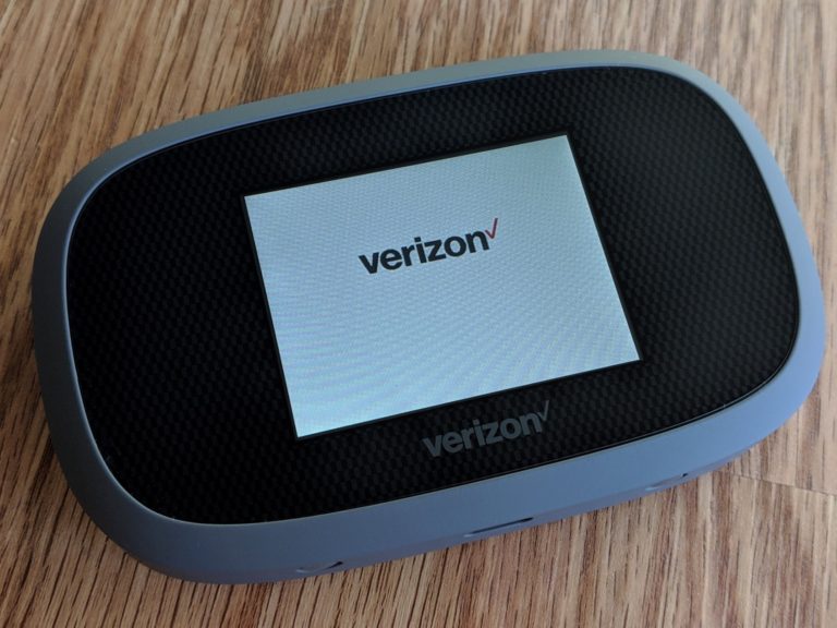 Jetpack MiFi 8800L Review: Verizon's Best | Dong Knows Tech