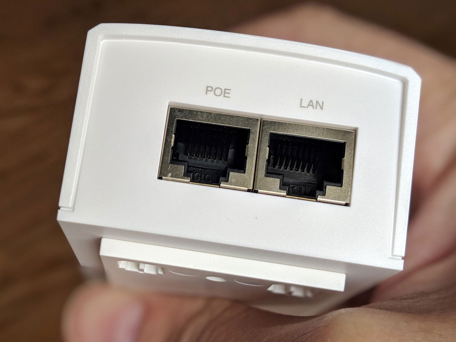 TP-Link EAP245 v3 Review: A Valuable Access Point | Dong Knows Tech