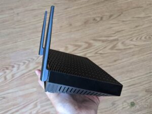 Linksys MR7350 Review: Too Cool by Half | Dong Knows Tech