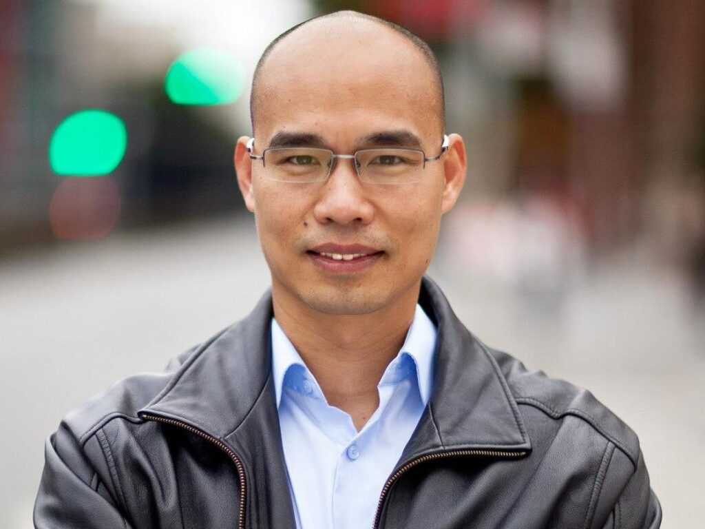 Dong Ngo | Dong Knows Tech