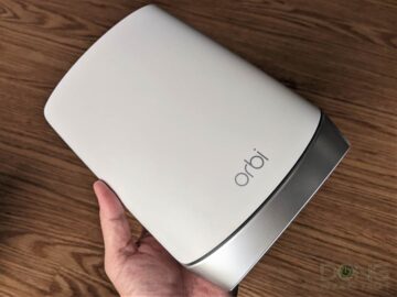 NETGEAR Orbi AX4200 RBK752 vs. RBK852 Review: A Good Buy | Dong Knows Tech