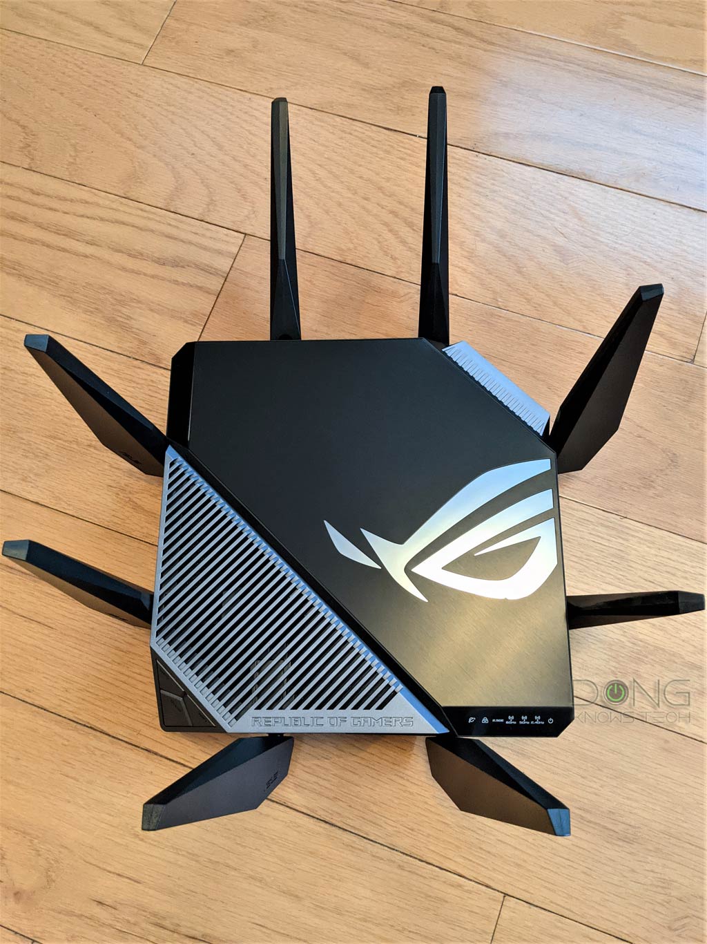 ASUS GT-AXE11000 Review: A Cool Wild Beast | Dong Knows Tech