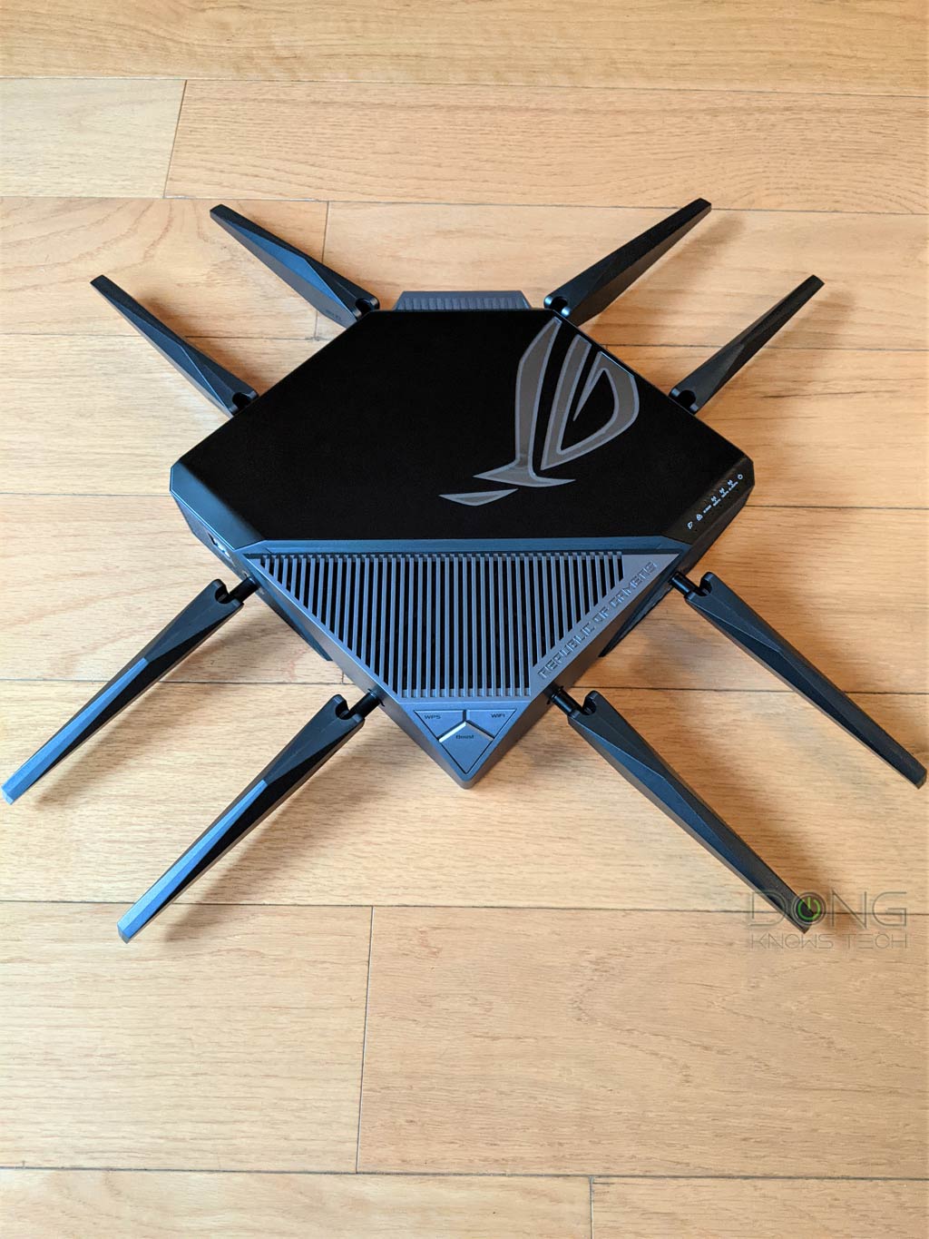 ASUS GT-AXE11000 Review: A Cool Wild Beast | Dong Knows Tech