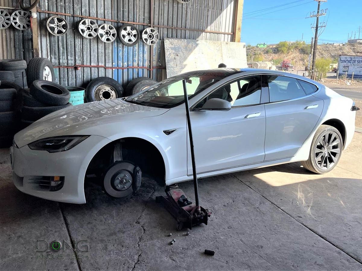 Tesla Tires, Rims, and that 1st Bloody Curb Rash | Dong Knows Tech
