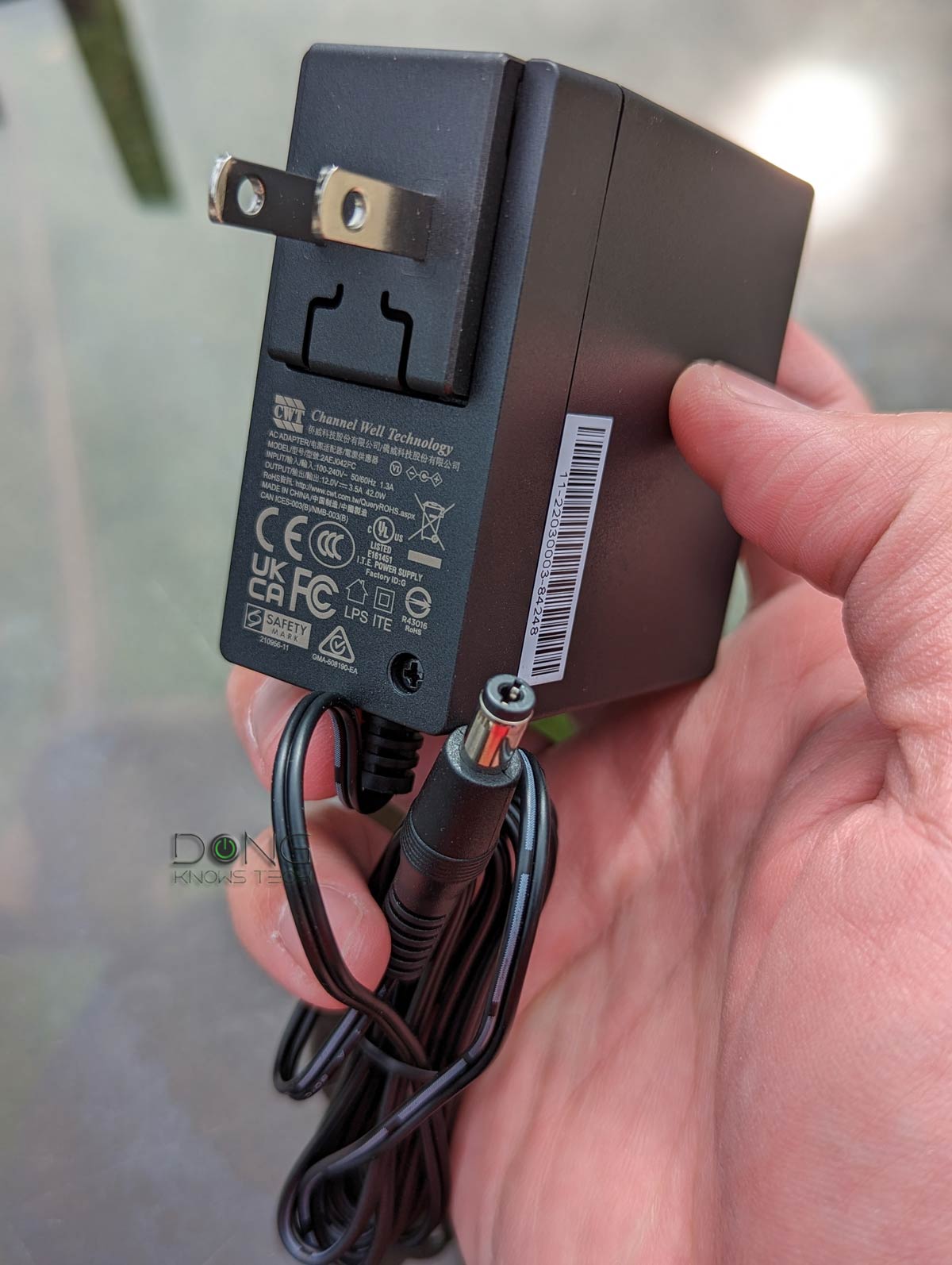 Radix AX6600 Review: MSI's Solid Wi-Fi Debut | Dong Knows Tech