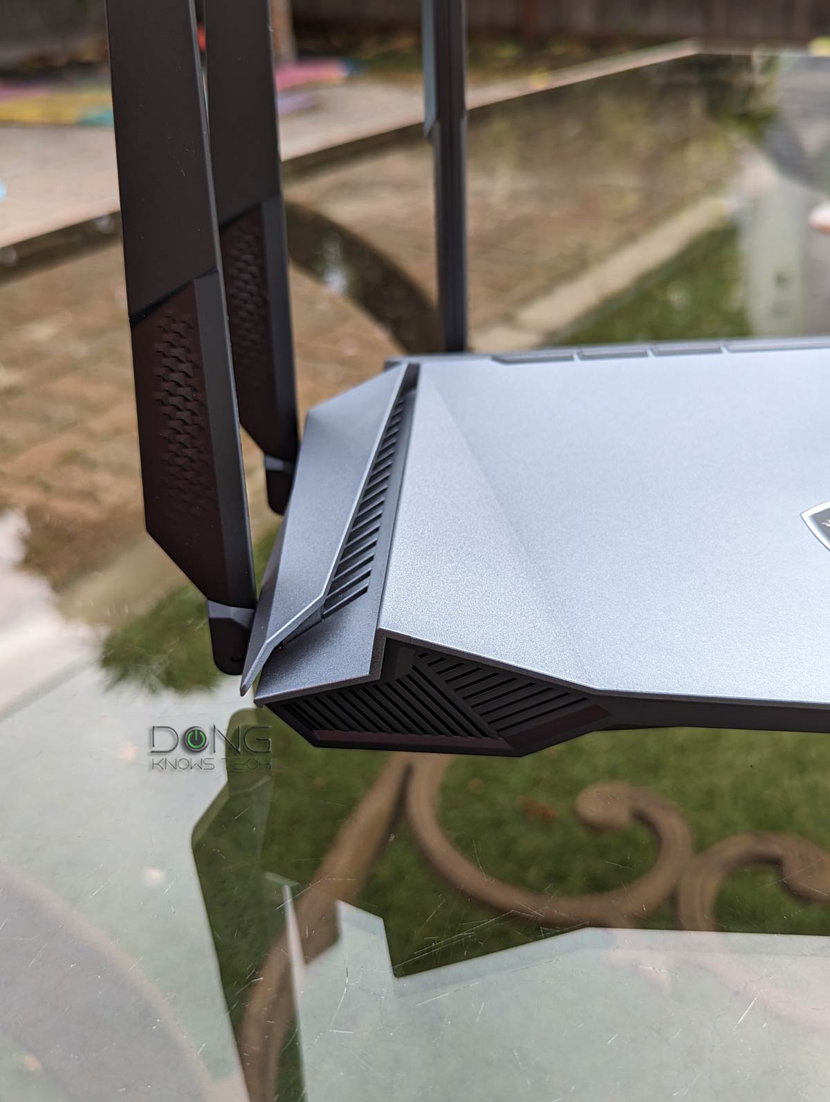 Radix AX6600 Review: MSI's Solid Wi-Fi Debut | Dong Knows Tech