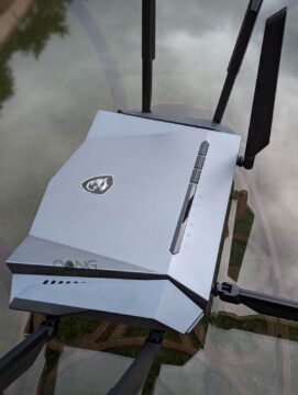 Radix AX6600 Review: MSI's Solid Wi-Fi Debut | Dong Knows Tech
