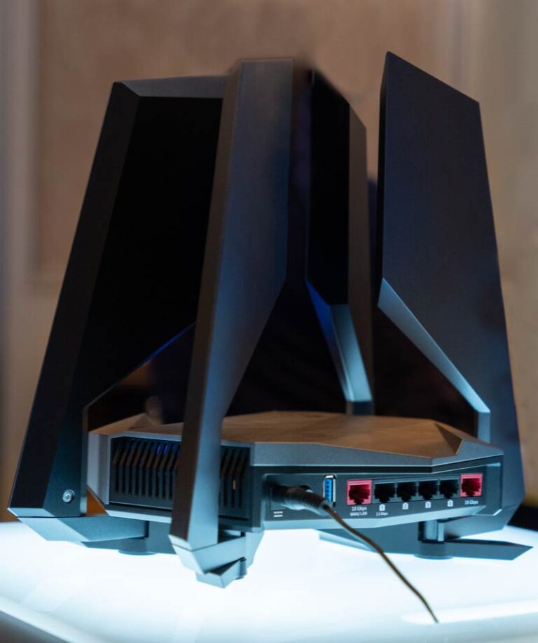 MSI Unveils Roamii Mesh and the Cool RadiX BE22000 Turbo Gaming Router ...