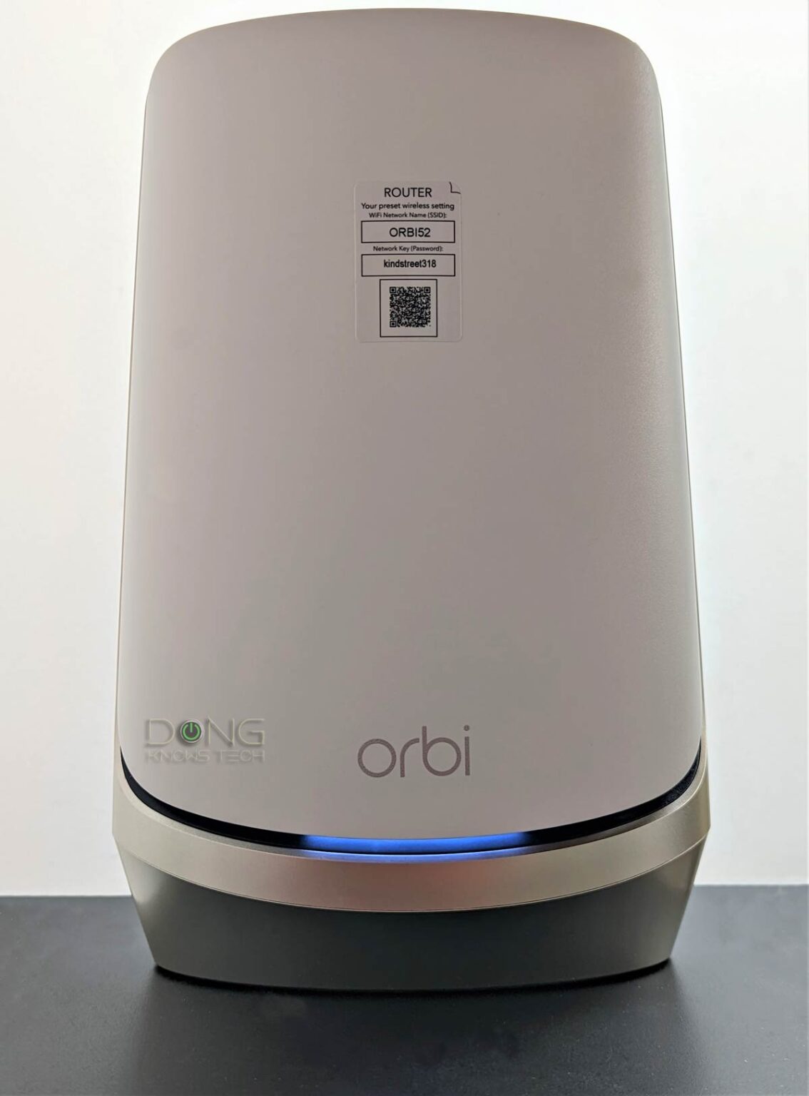 NETGEAR Orbi RBRE960 Review: Overpriced and Handicapped | Dong Knows Tech