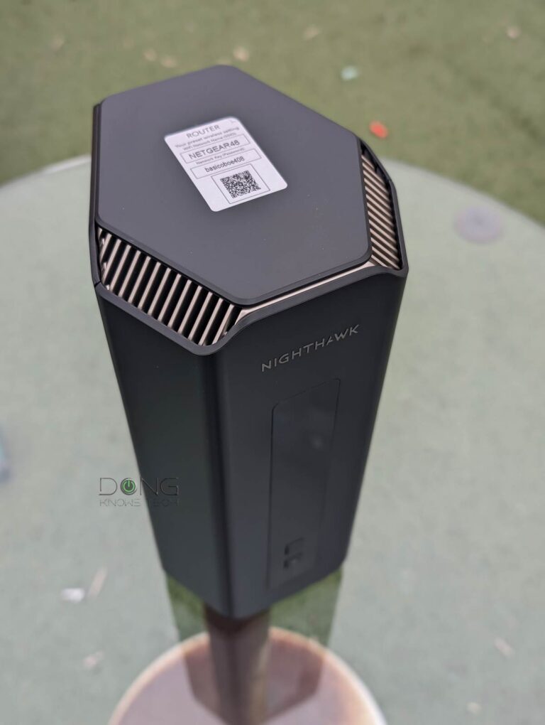 Nighthawk RS700S Wi-Fi 7 Router Review: NETGEAR's Best | Dong Knows Tech