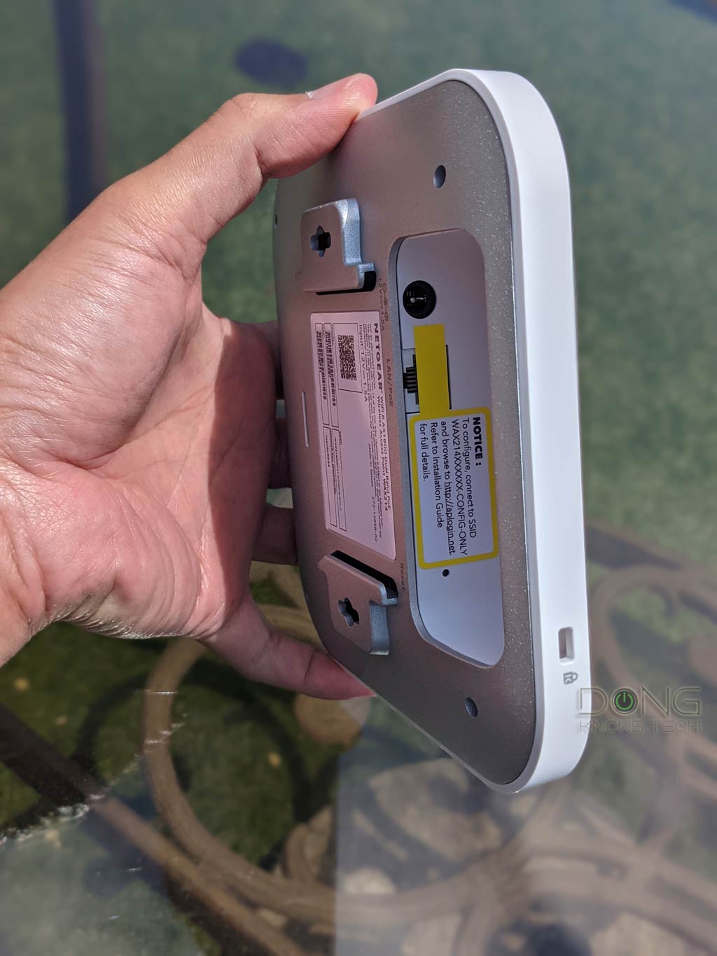 NETGEAR WAX214 AP Review: A Safe Buy | Dong Knows Tech