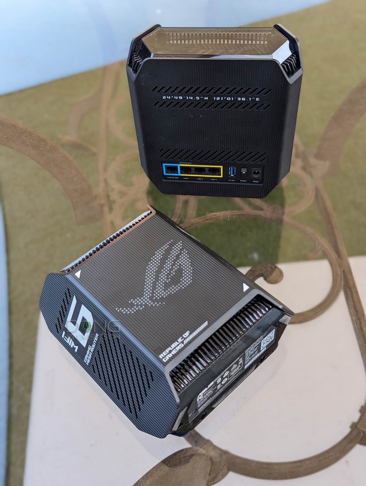 ASUS ROG Rapture GT6 Review: Gamers' Solid Zenwifi | Dong Knows Tech