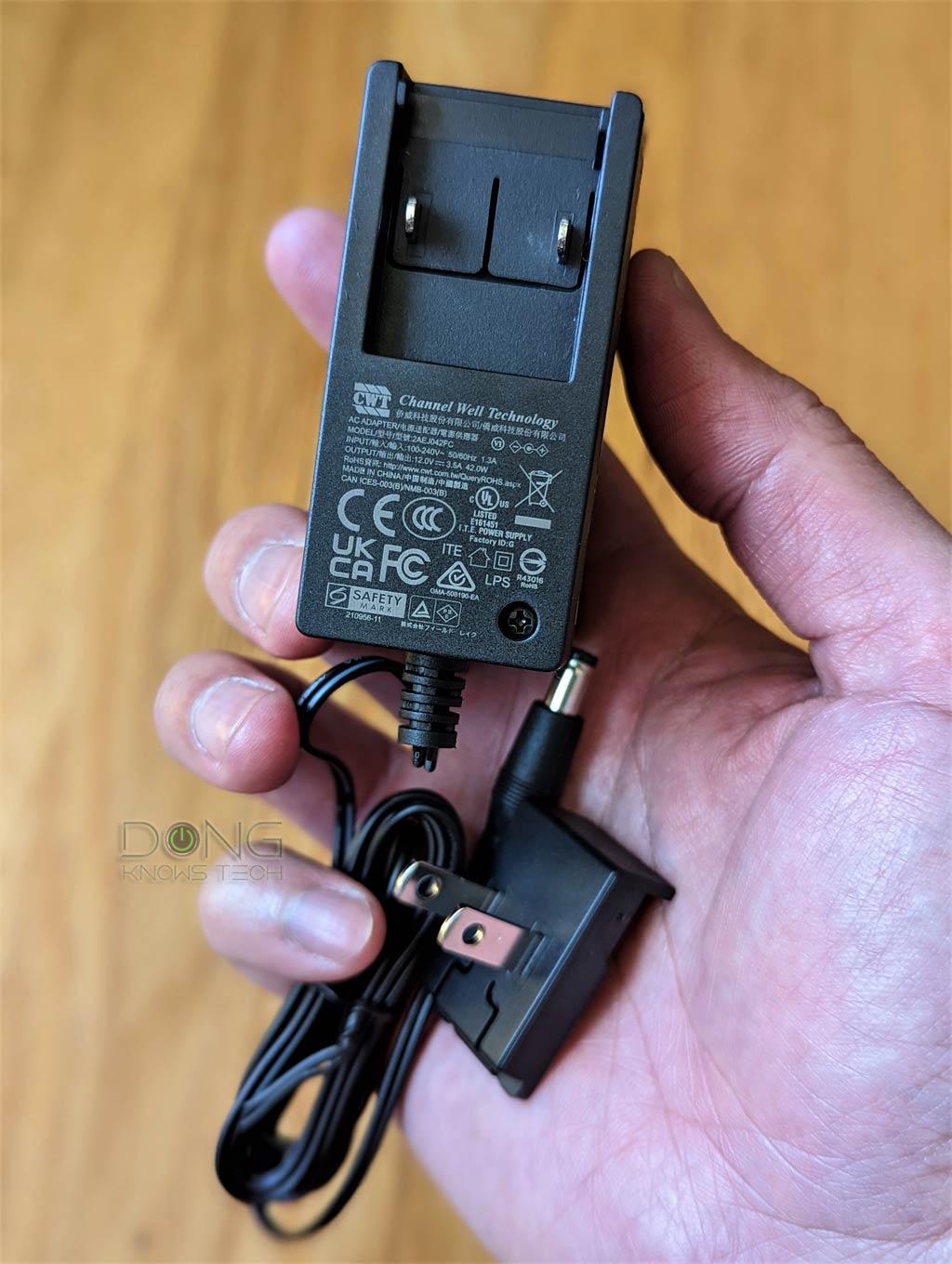 Synology RT6600ax Review: One of the Best | Dong Knows Tech