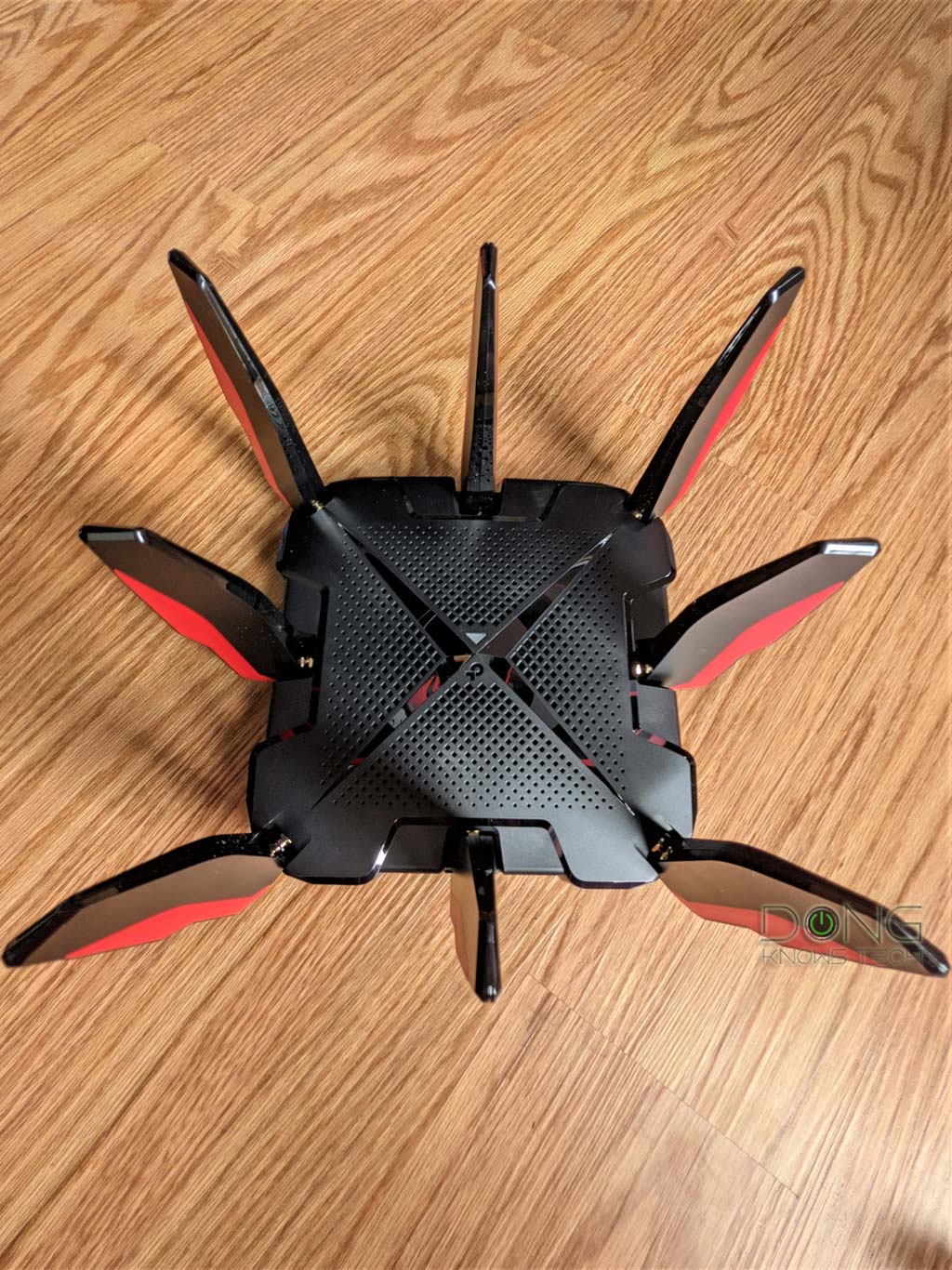 Archer GX90 Review: Cool but Thin on Games | Dong Knows Tech