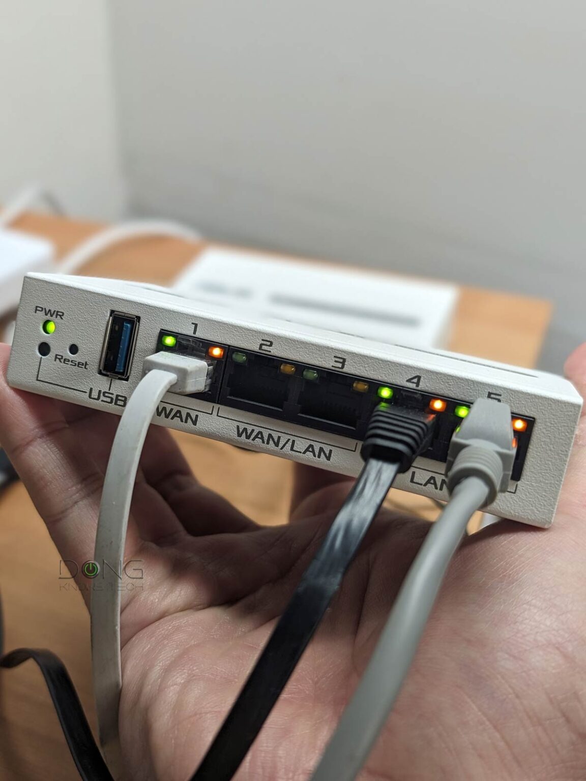 Non-Wi-Fi Routers: The Top 5 Best Picks | Dong Knows Tech