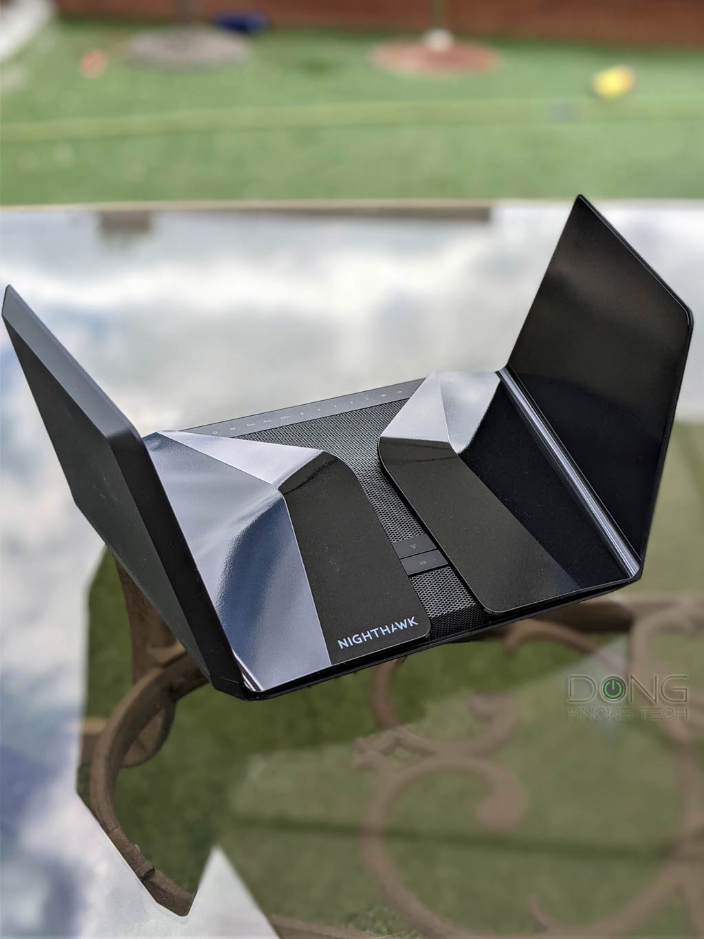 NETGEAR RAXE500 Review: Hell of a Router! | Dong Knows Tech