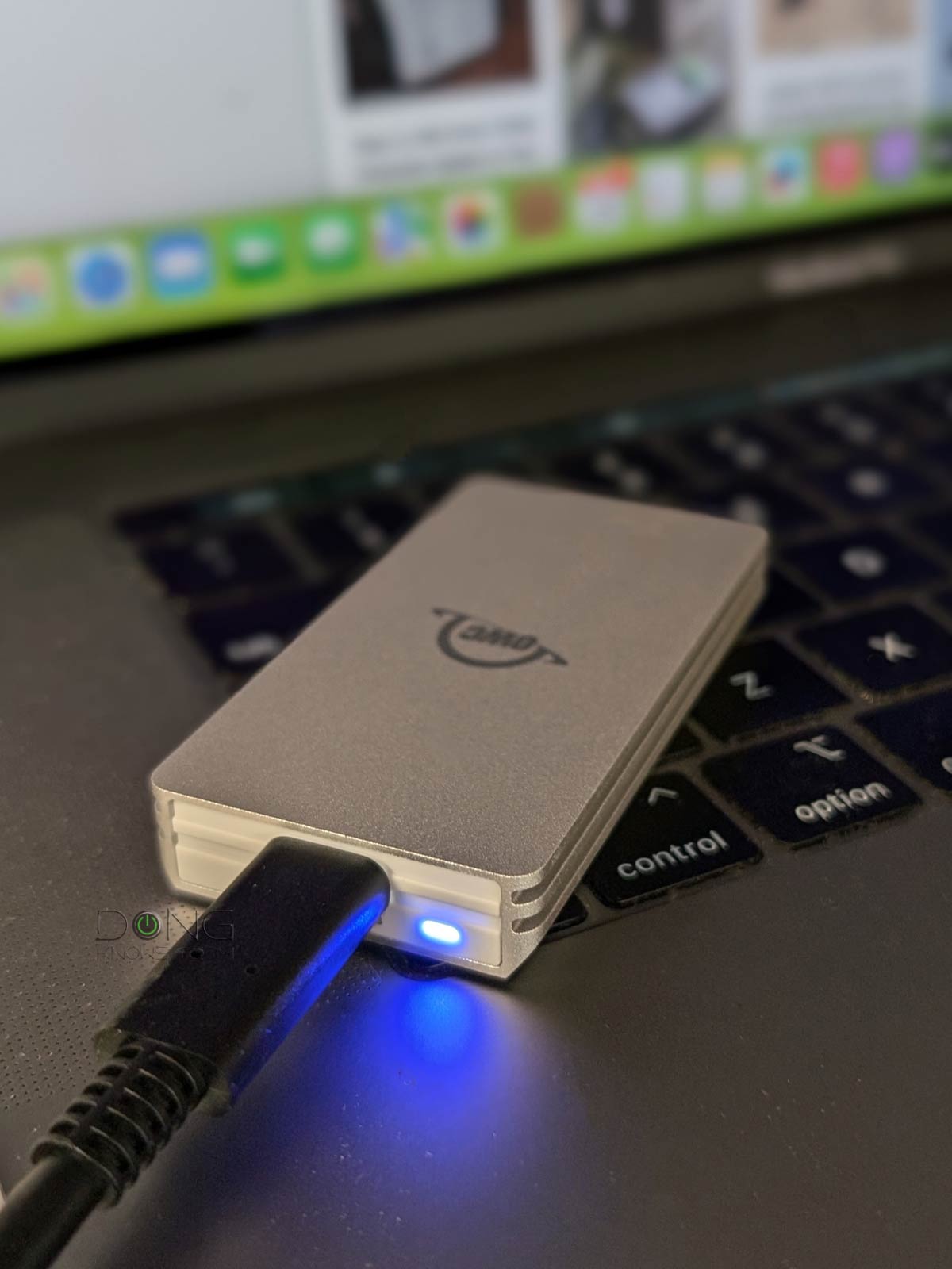 OWC Envoy 1TB Review: That Crazy LED, Tho! | Dong Knows Tech