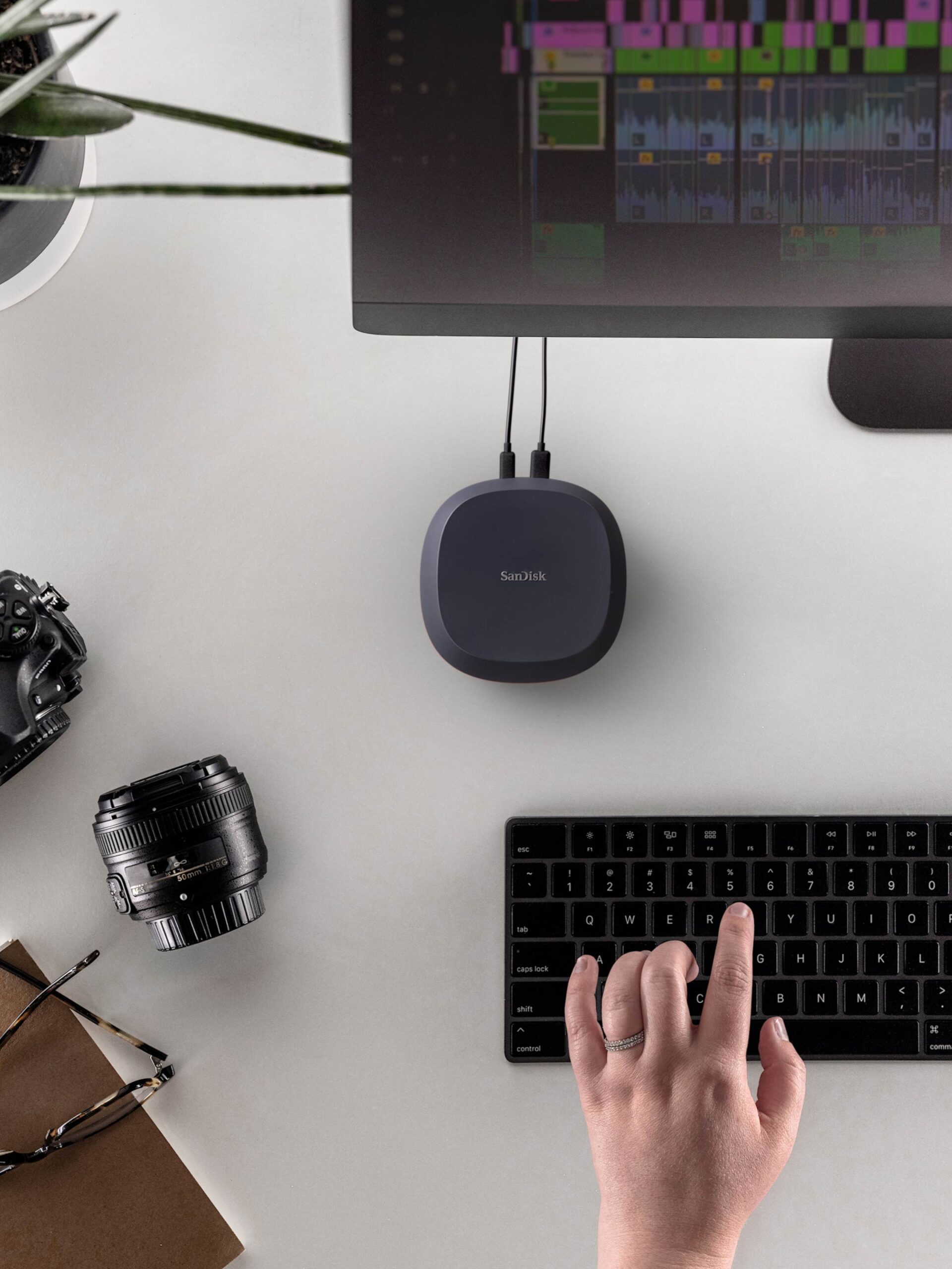 SanDisk Desk Drive: Cool 8TB of Storage | Dong Knows Tech