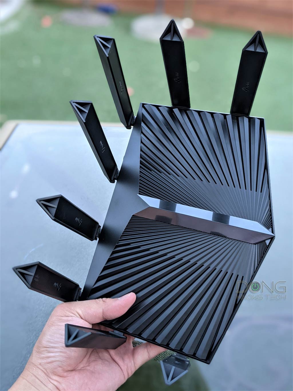 TP-Link Archer AX90 Review: A Good Buy | Dong Knows Tech