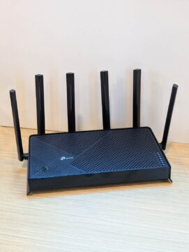 TP-Link Archer BE6500: Solid But Pricey | Dong Knows Tech