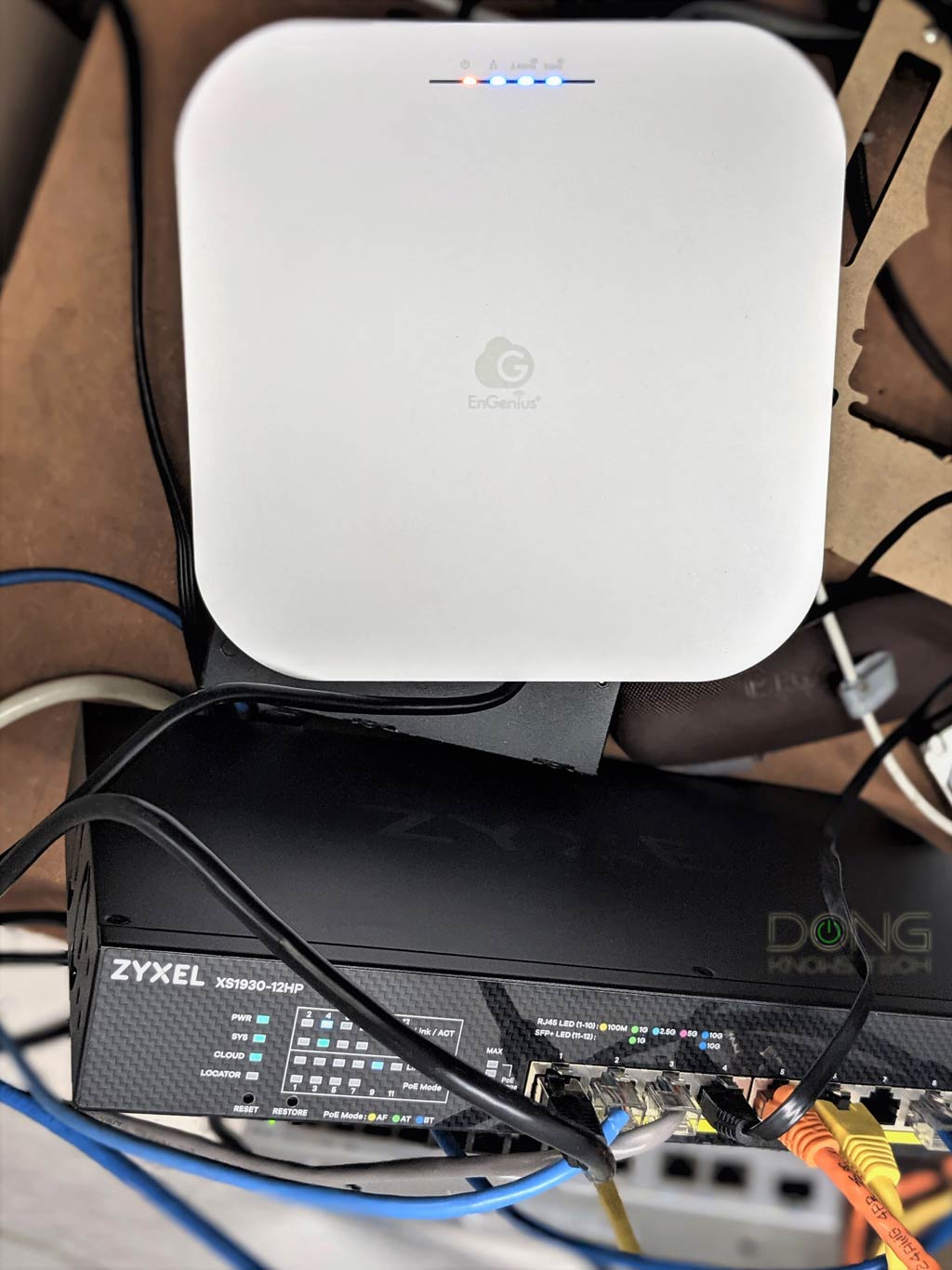 Zyxel XS1930-12HP Review: A Big 10Gbps Upgrade | Dong Knows Tech