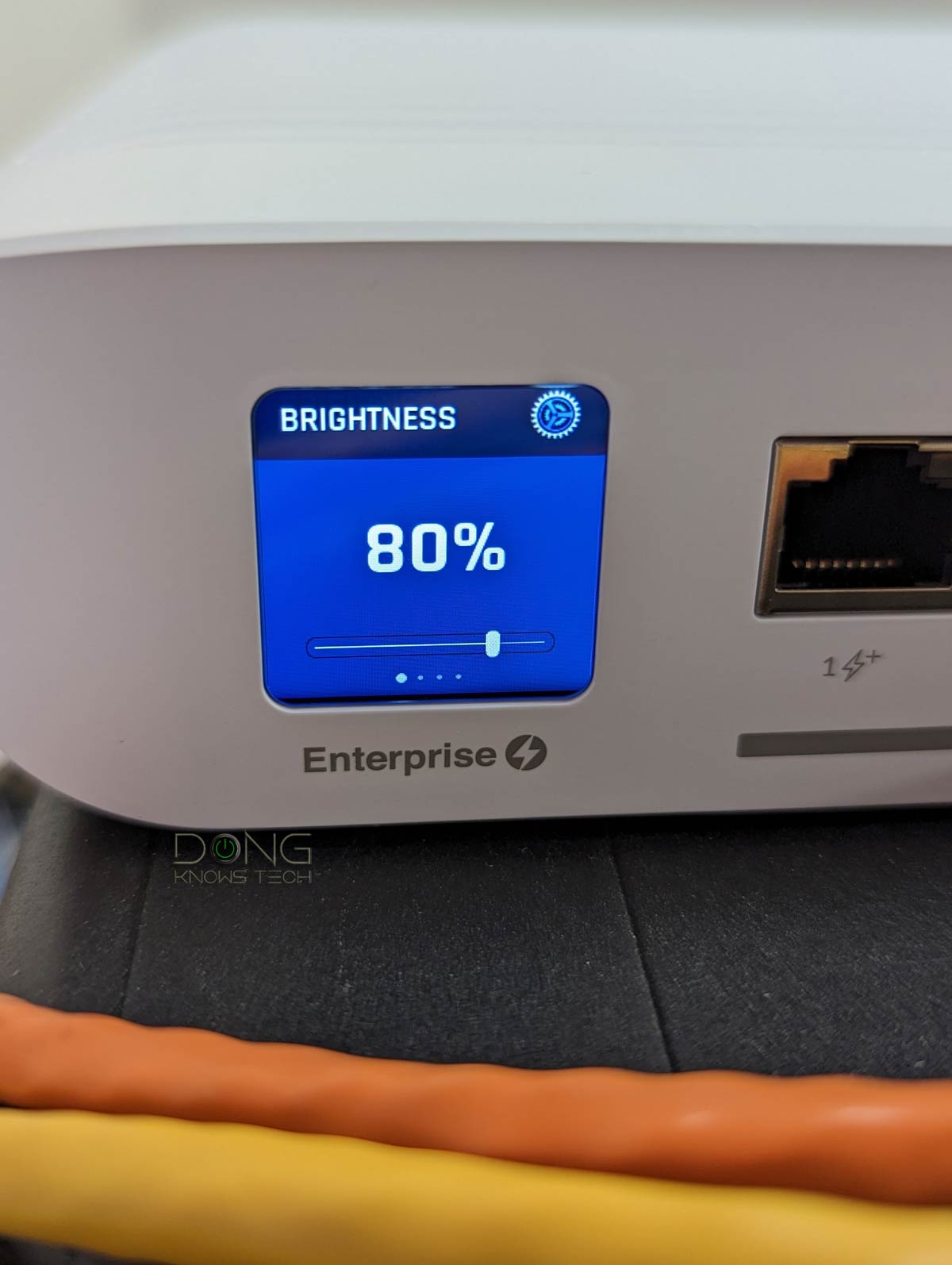 Enterprise 8 PoE Review: Ubiquiti's Solid User-friendly PoE Switch ...