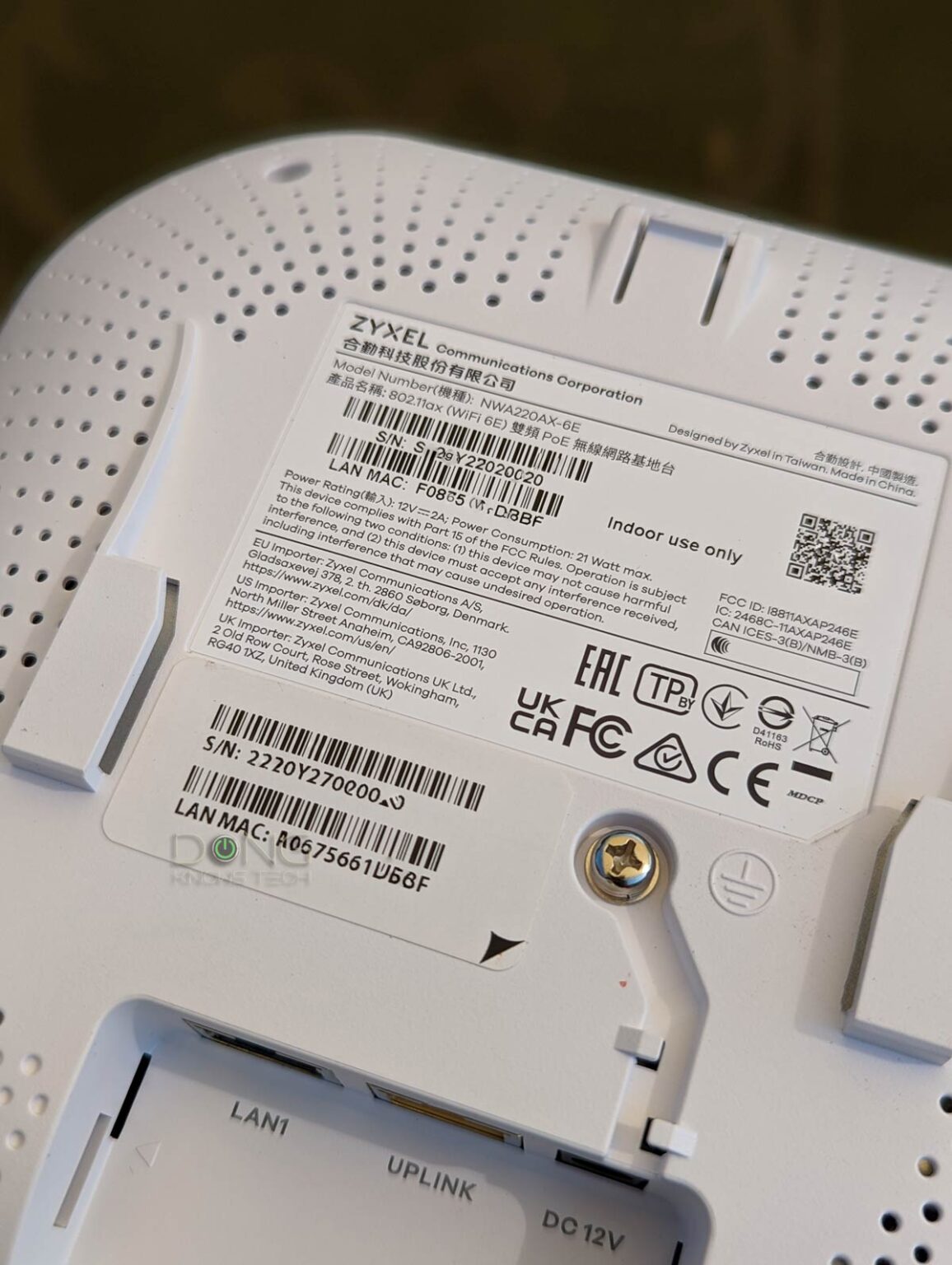 Zyxel NWA220AX-6E Review: An Odd Wi-Fi 6E Access Point | DKT