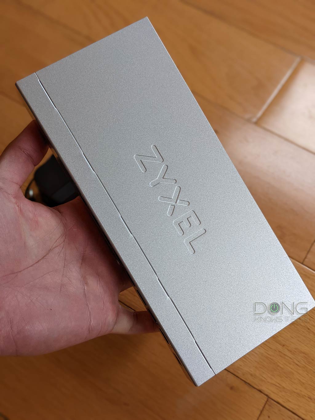 Zyxel MG-108 Review: A Solid Multi-Gig Buy | Dong Knows Tech