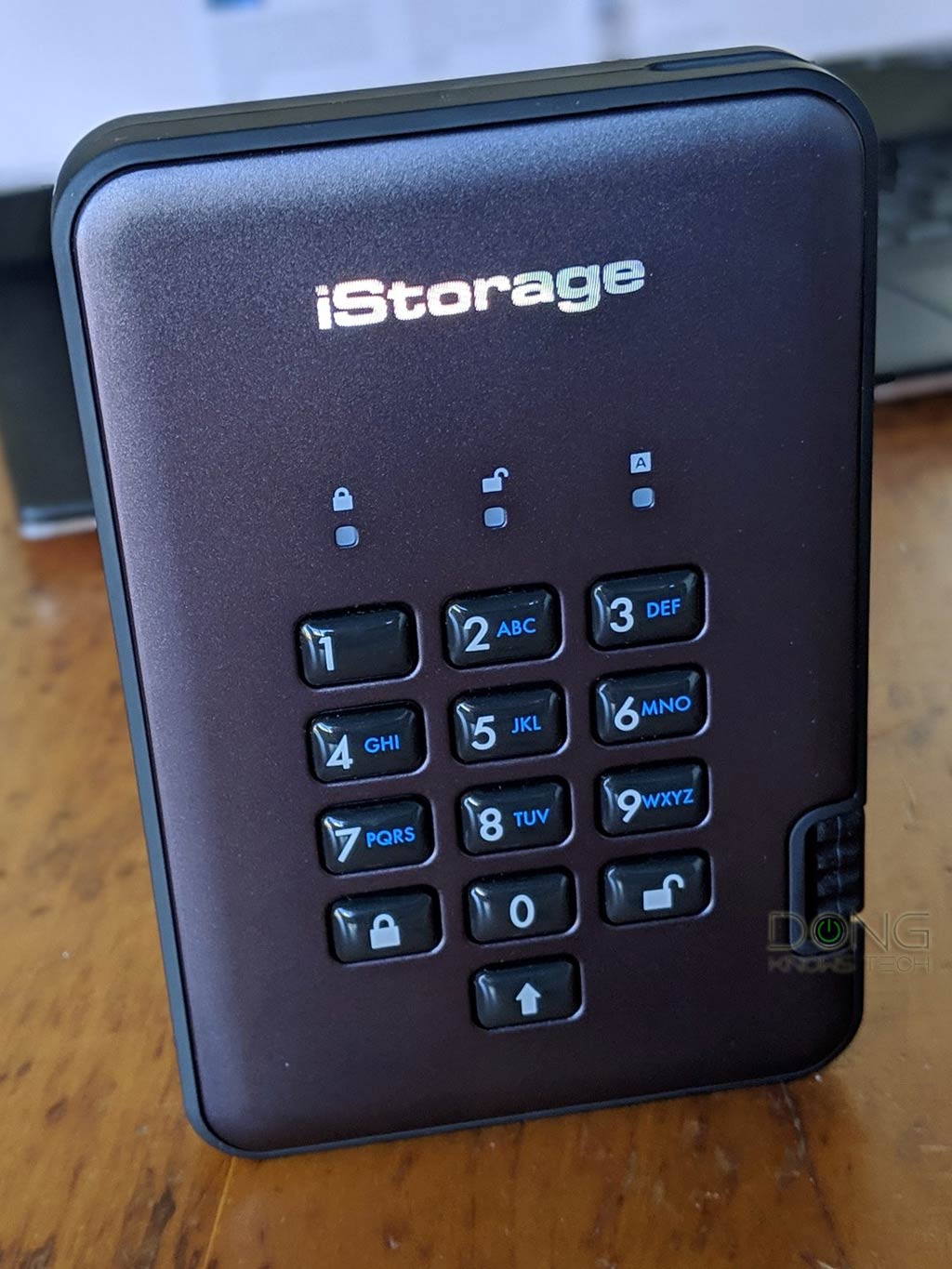 iStorage diskAshur PRO2 Review: A Cool Storage Valut | Dong Knows Tech